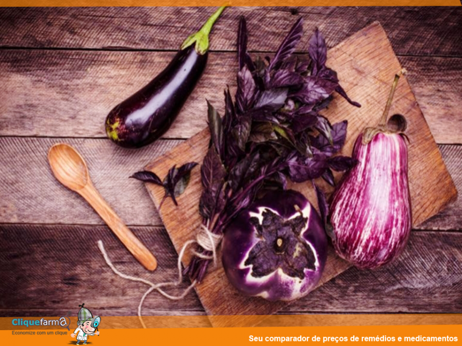 Quais são as vitaminas dos alimentos roxos? | CliqueFarma